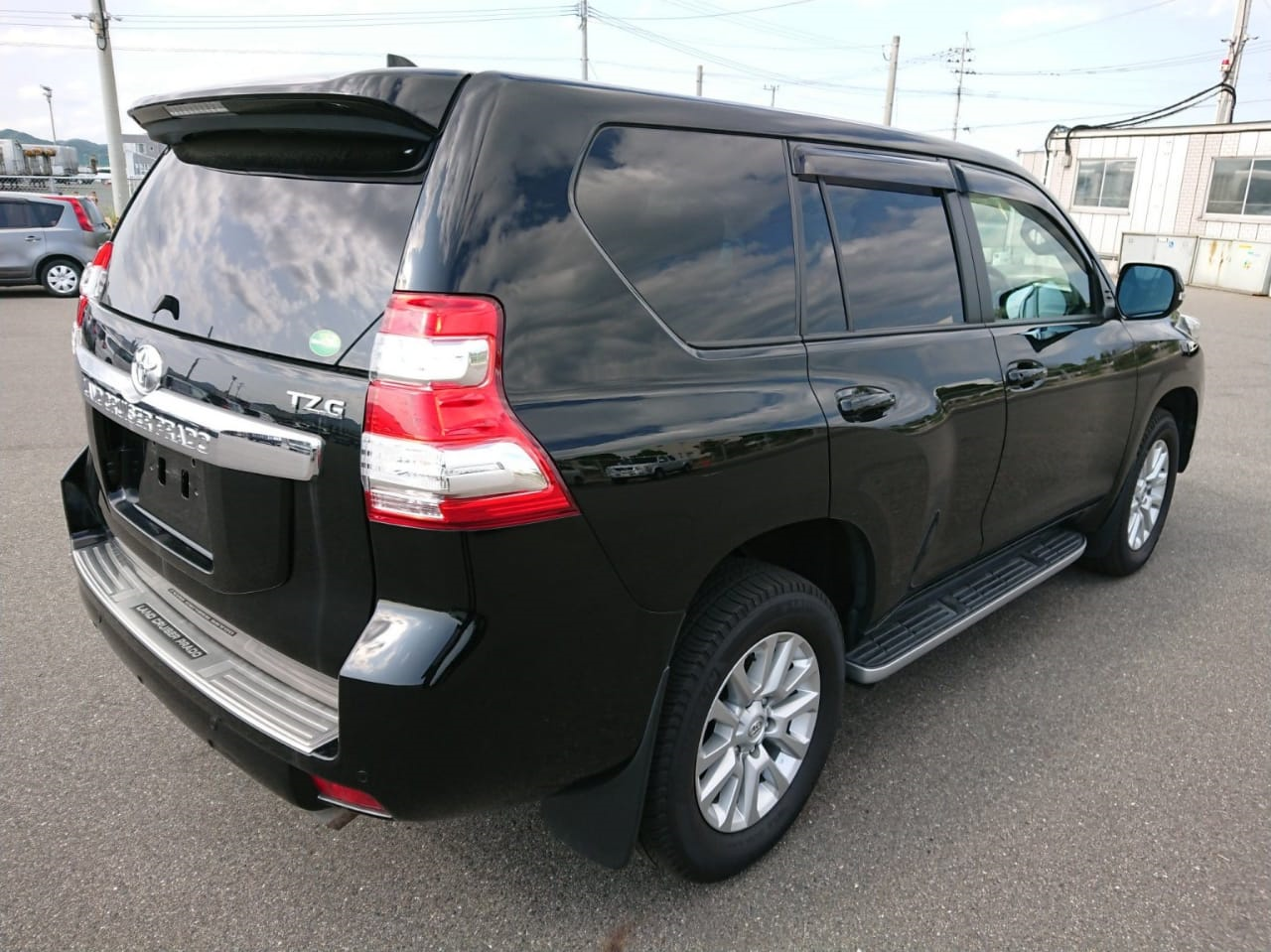 2017 Toyota Land Cruiser Prado TZ-G - Atro Japan Used Cars Exporter ...